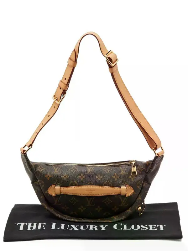 LOUIS VUITTON 2018 Monogram Belt Bag