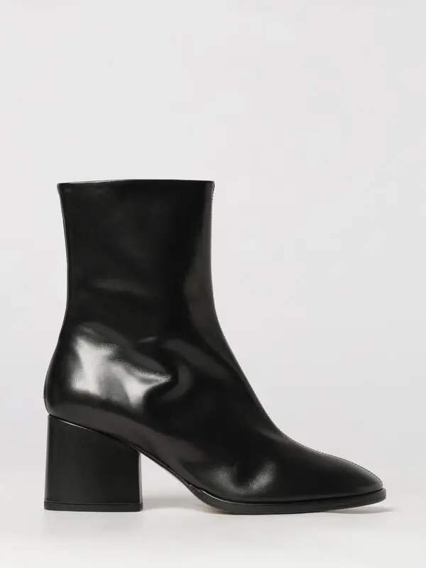 AeydĒ Smooth Calf Leather Ankle Boots With Mid Heel And Round Toe