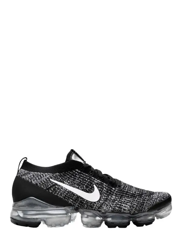 Nike Air Vapormax Flyknit 3 Sneakers - Black