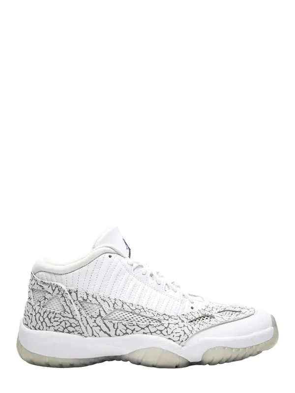 JORDAN Air Retro Low Sneakers - White