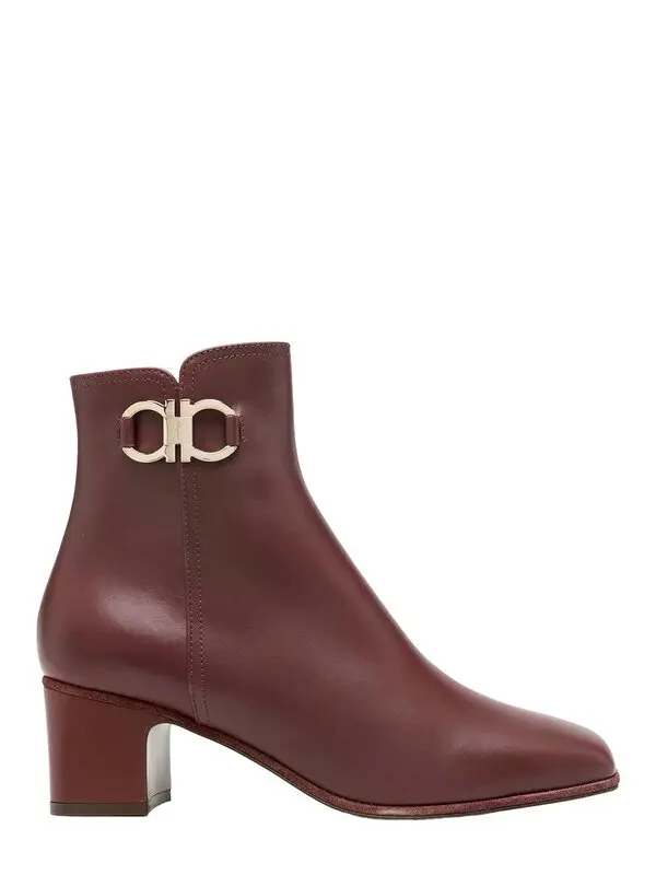 FERRAGAMO Gancini Plaque Ankle Boots - Red
