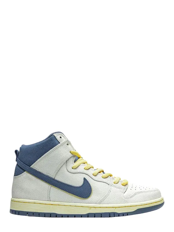 Nike X Atlas Sb Dunk High Pro Lost At Sea Sneakers - White