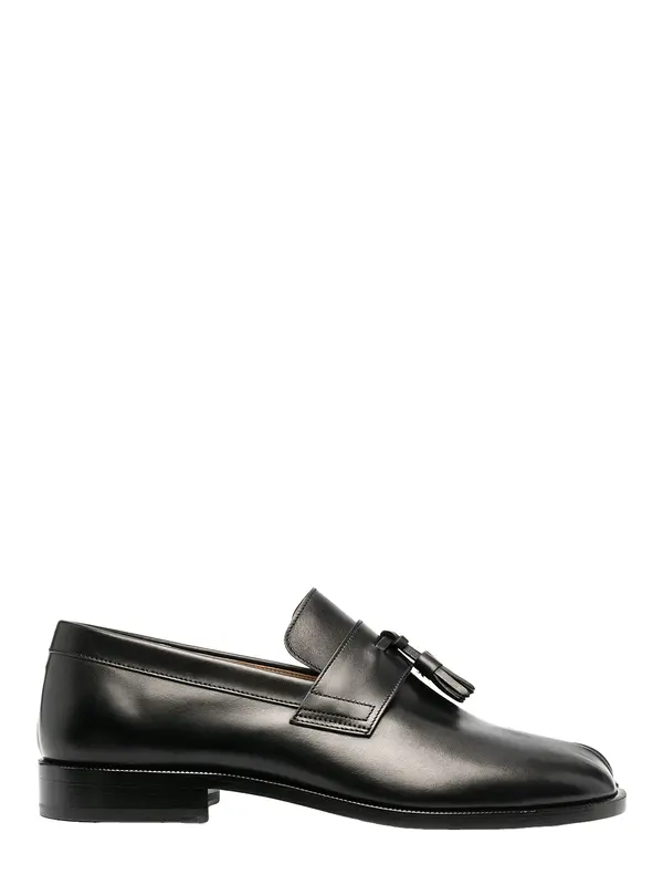 MAISON MARGIELA Tabi Tassel Loafers - Black