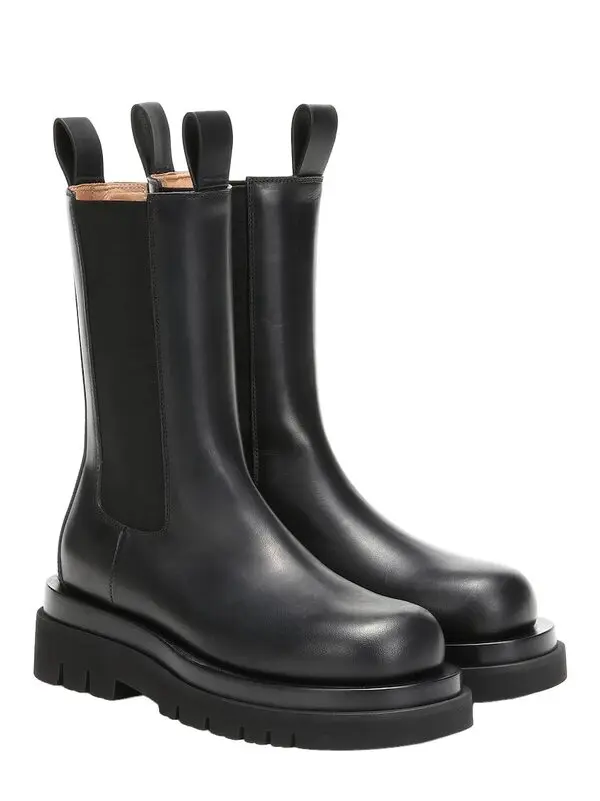 Bottega Veneta Lug Leather Ankle Boots - Black