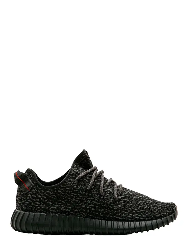 Yeezy Boost 350 Sneakers - Black