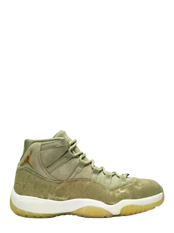 JORDAN Air Retro Neutral Olive Sneakers - Green