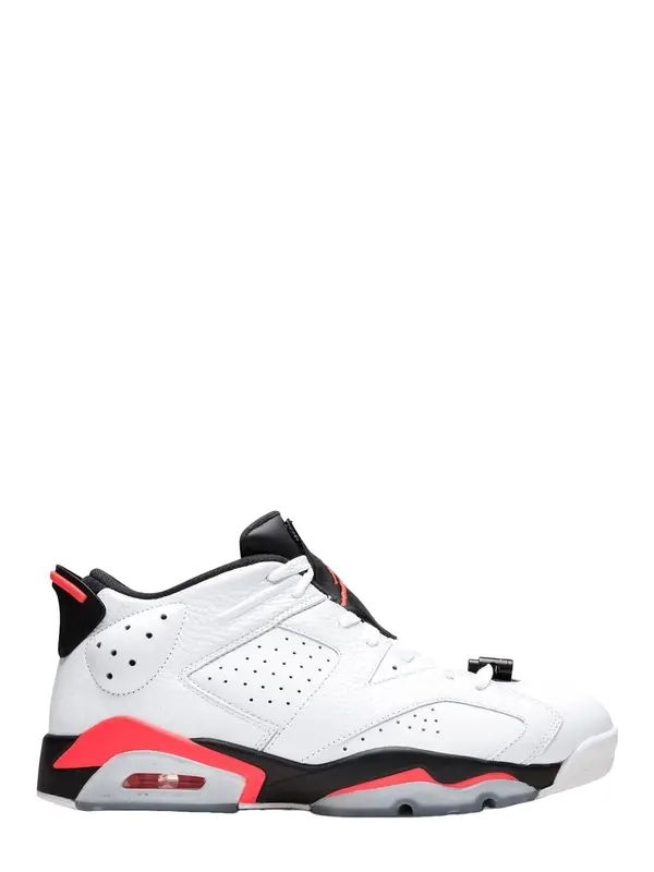 JORDAN 6 Retro Low Sneakers - White