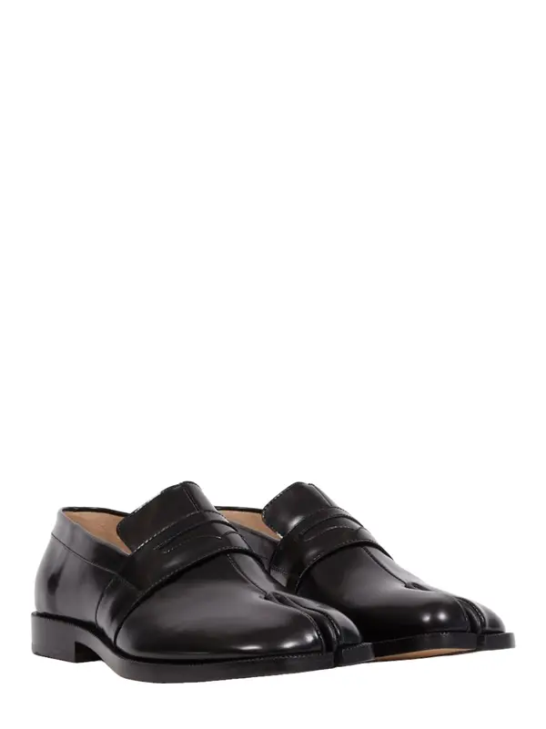MAISON MARGIELA Tabi Leather Loafers - Black