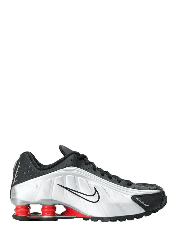 Nike Shox R4 Sneakers - Black