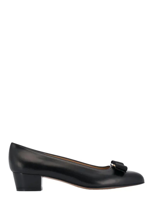 FERRAGAMO Vara Bow Pumps - Black