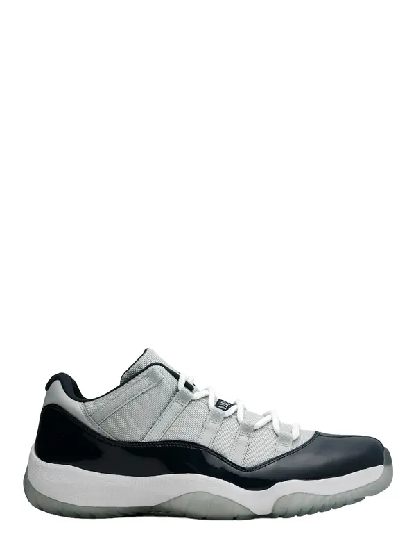 JORDAN Air Retro Low Georgetown Sneakers - Grey