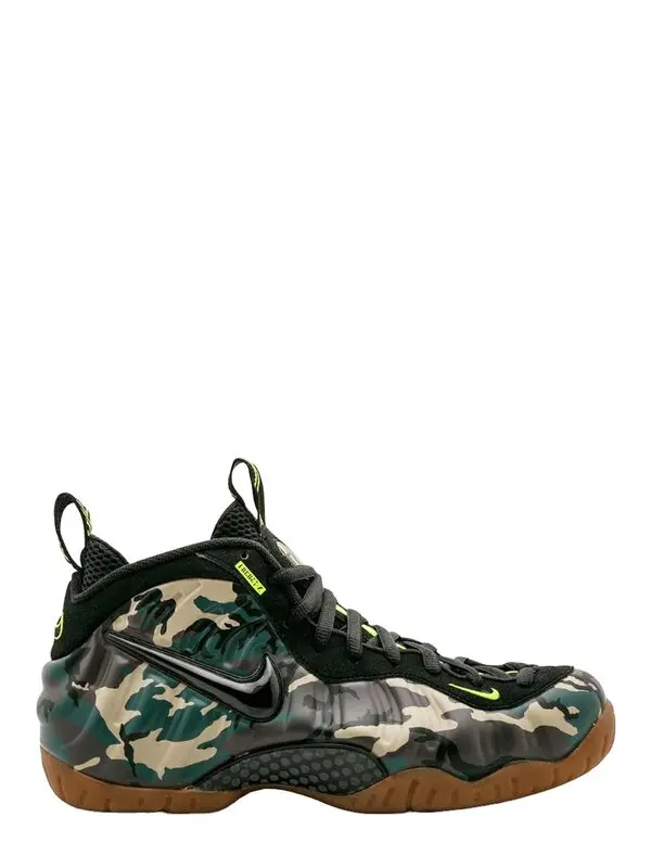 Nike Foamposite Pro Sneakers - Black