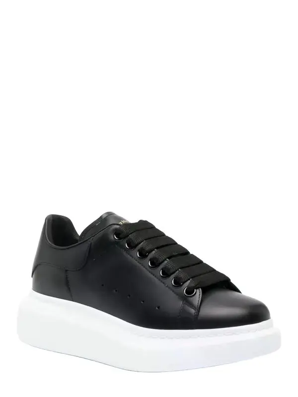 Alexander McQueen Oversized Low-top Sneakers - Black