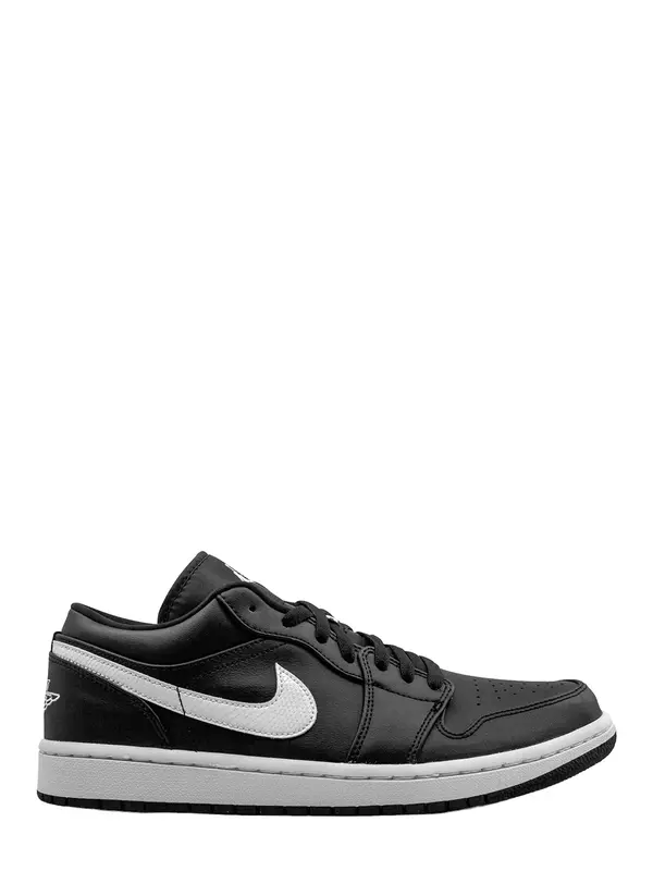 JORDAN Air 1 Low Sneakers - Black