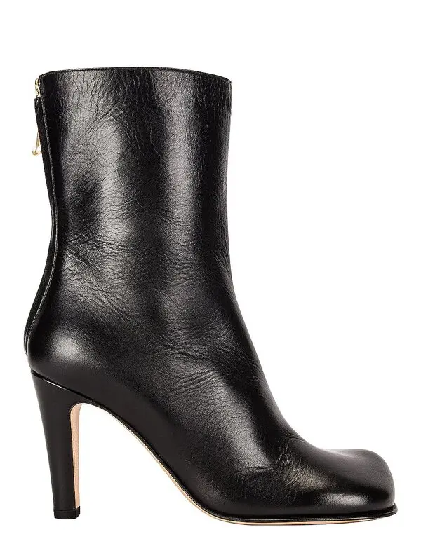 Bottega Veneta Round Toe Boots - Black