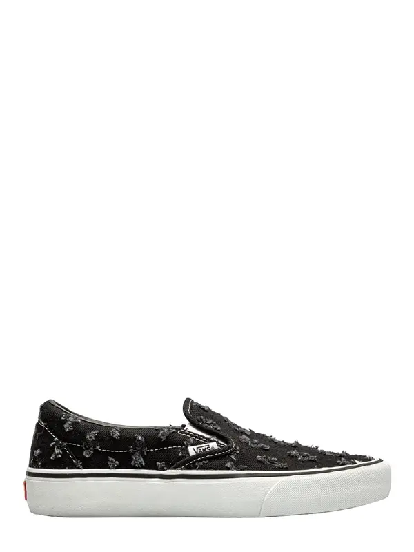 VANS X Supreme Hole Punch Denim Slip-on Pro Sneakers - Black