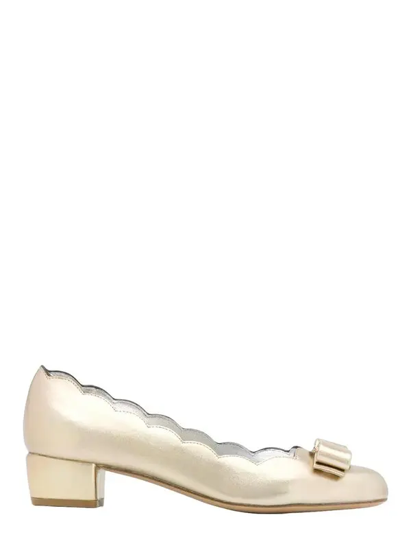 FERRAGAMO Vara Bow Pumps - Gold