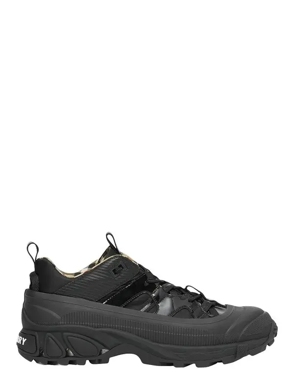 Burberry Multi-panel Low-top Sneakers With Vintage Check - Black