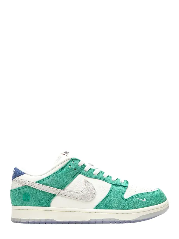 Nike X Kasina Dunk Low Road Sign Sneakers - White