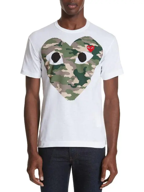 Play Comme Des Garcon Camo Big Heart Graphic Tee - White 1
