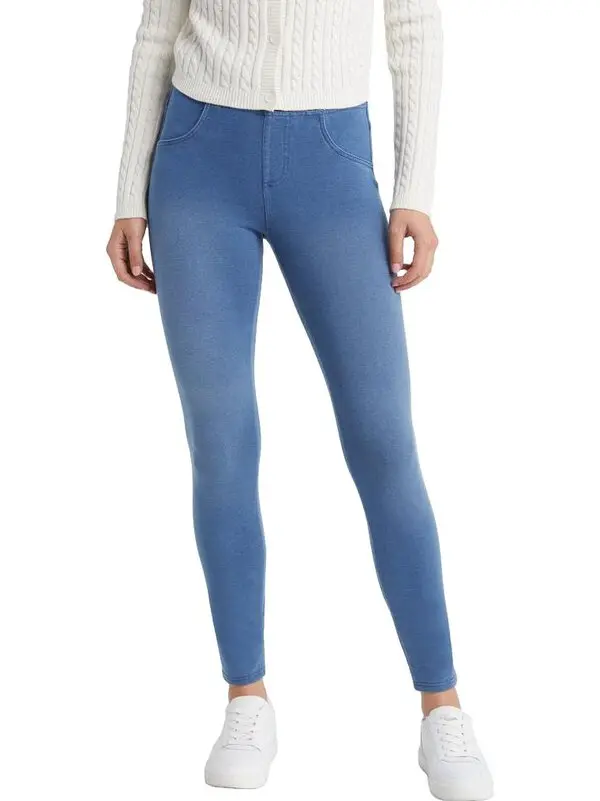 Hue Game Changing Seamless Denim Leggings - Classic Light Wash