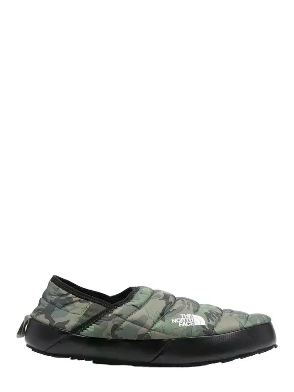 The North Face Camouflage-print Padded Slippers - Green