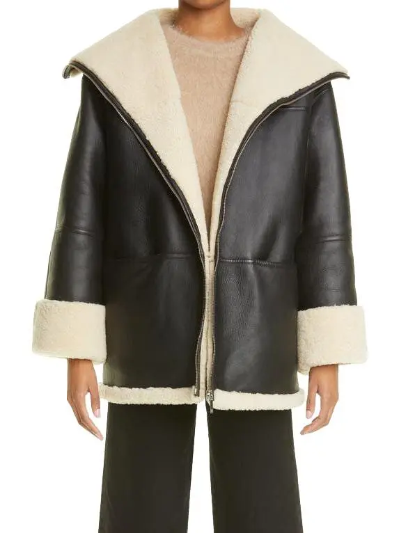 TOTEME Menfi Oversize Shearling Coat - Black/off-white 913