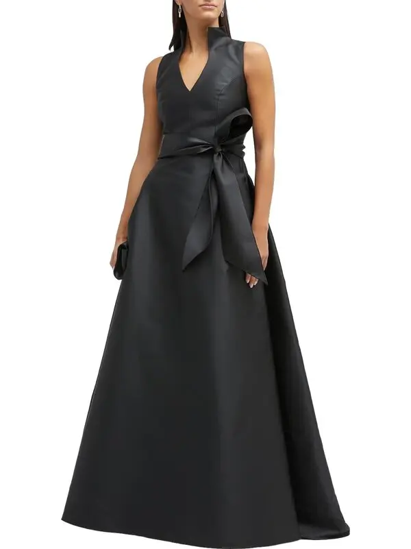 Carolina Herrera Satin V-neck Gown - Black