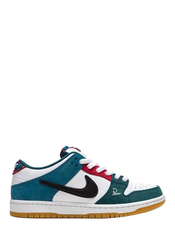 Nike X Parra Dunk Sb Low Pro Qs Sneakers - White