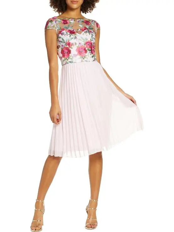 CHI CHI LONDON Lydie Floral Embroidered Fit & Flare Dress - Pink
