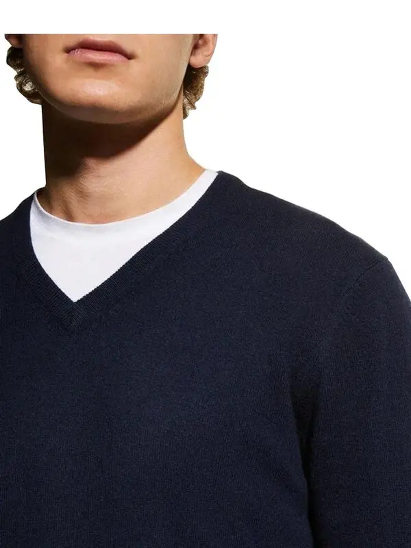 Neiman Marcus Wool-cashmere Knit V-neck Sweater - Pink