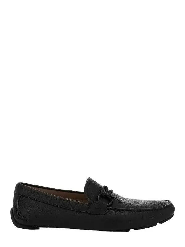 FERRAGAMO Front Buckle Leather Driver Loafers - Nero