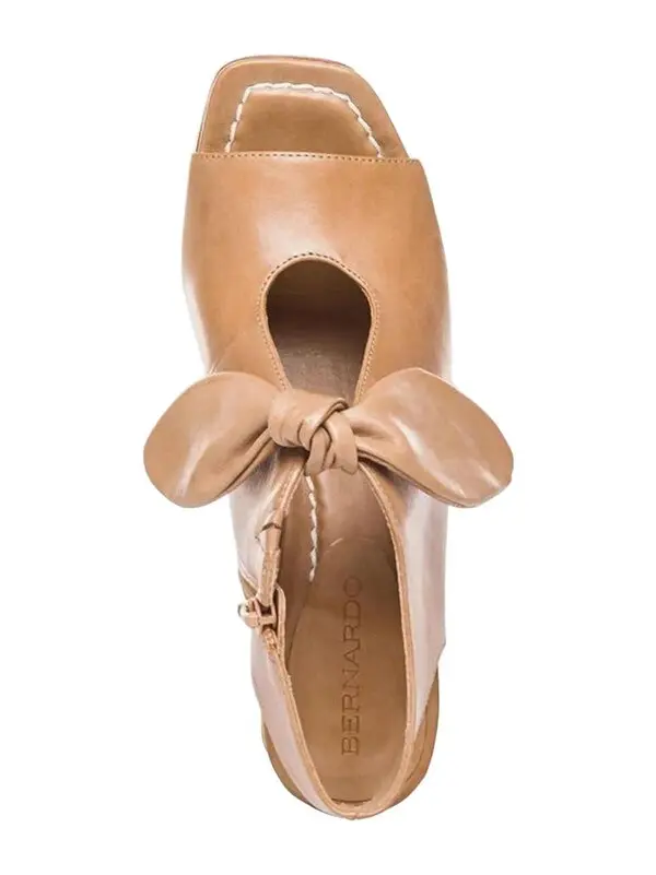 Bernardo Lizzie Leather Knot Sandals - Sand