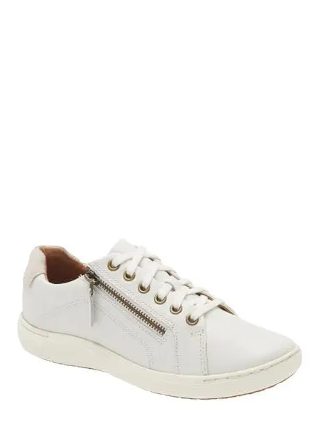 Clarks Nalle Lace-up Sneaker - White Leather