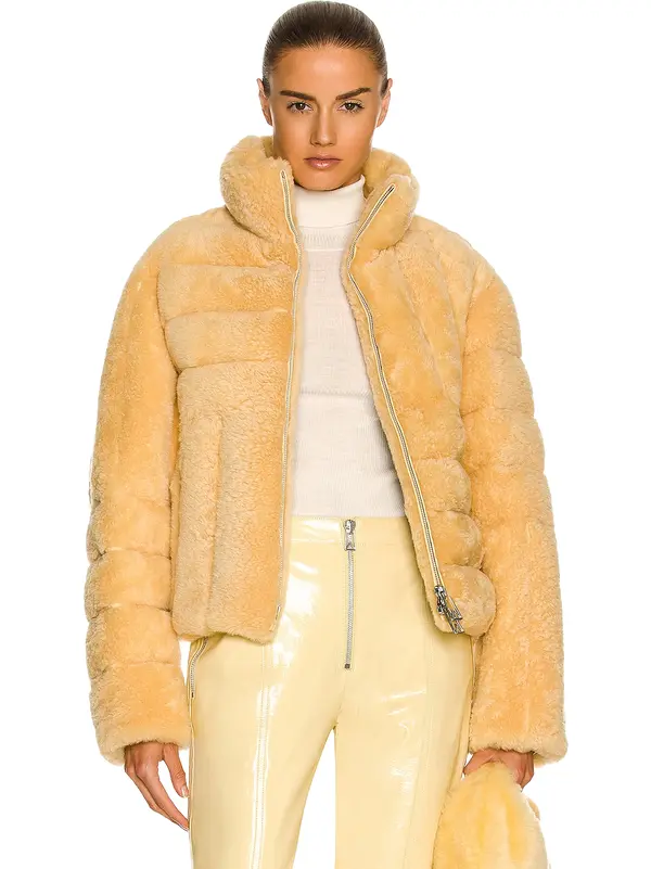 Bottega Veneta Short Teddy Shearling Jacket - Butter