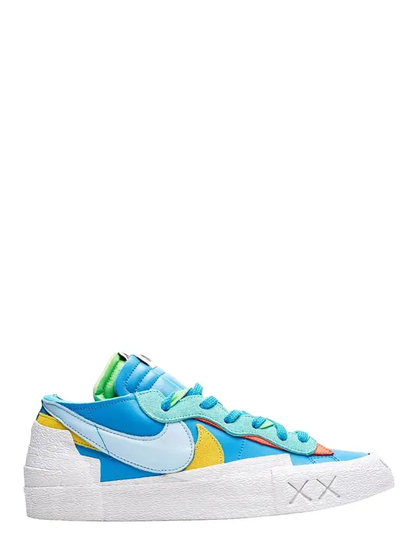 Nike X Kaws X Sacai Blazer Low Sneakers - Blue