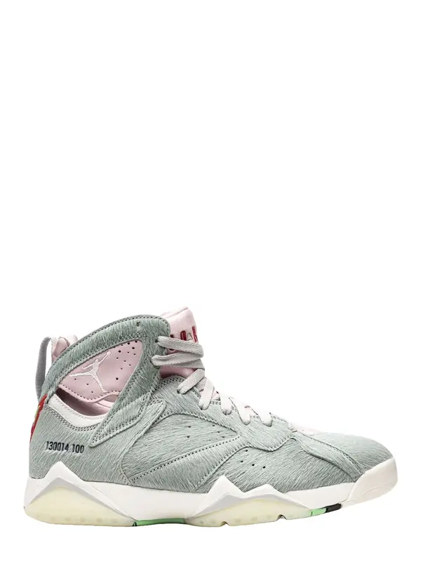 JORDAN Air 7 Retro Hare 2.0 Sneakers - Grey