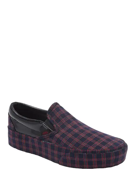 VANS Plaid Platform Slip-on Sneakers - Plaid Black/red
