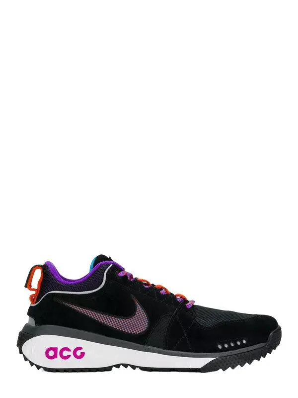 Nike Dog Mountain Sneakers - Black