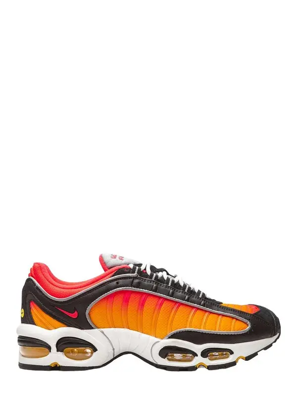 Nike Air Max Tailwind Iv Sneakers - Black