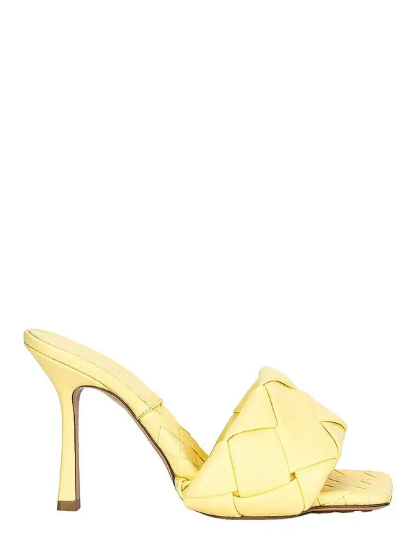 Bottega Veneta The Rubber Lido Sandals - Lemonade