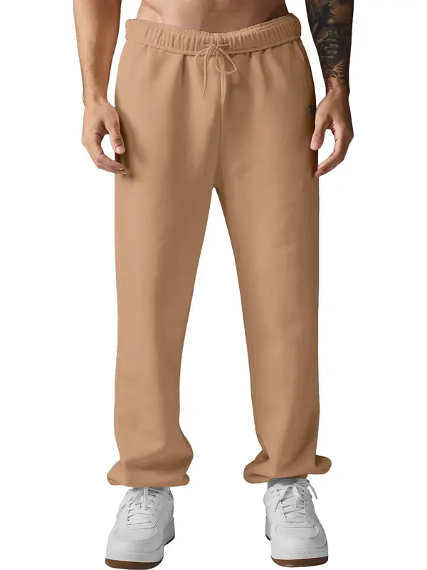 Alo Yoga Accolade Sweatpant - Toasted Almond