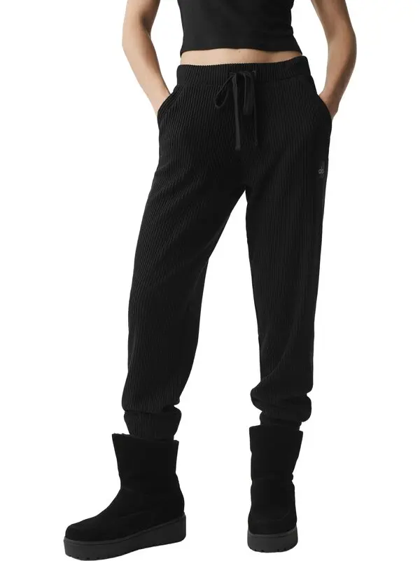 Alo Yoga Muse Ribbed Jogger Sweatpants - Black