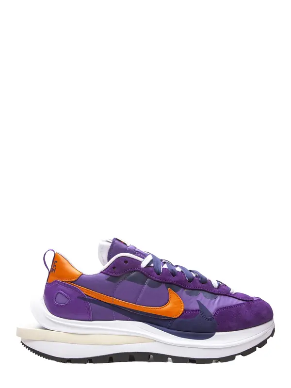 Nike X Sacai Vaporwaffle Sneakers - Purple