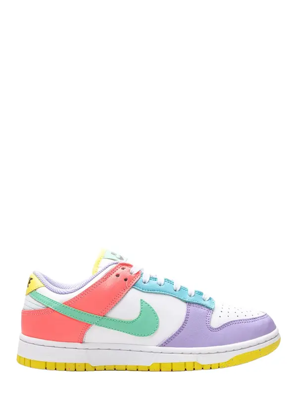 Nike Dunk Low Se Easter Sneakers - White