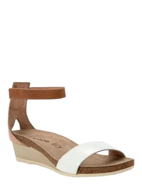 Naot Pixie Sandal - Porcelain/ Soft Ivory/ Latte