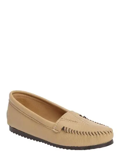 Minnetonka Deerskin Leather Loafer - Champagne