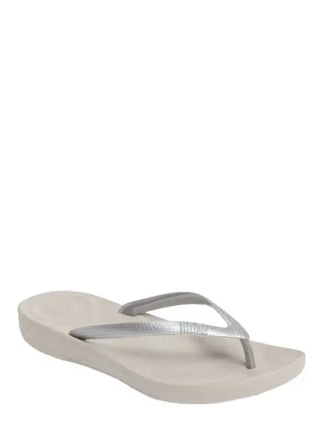 Fitflop Iqushion Thong Sandals - Metallic Silver