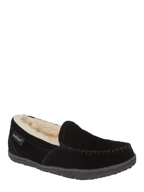 Minnetonka Tempe Slipper - Black Suede