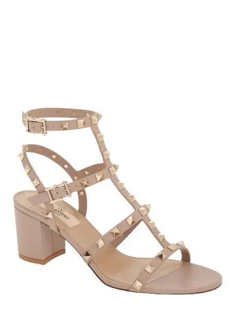 Valentino Garavani Rockstud Block Heel Sandal - Poudre